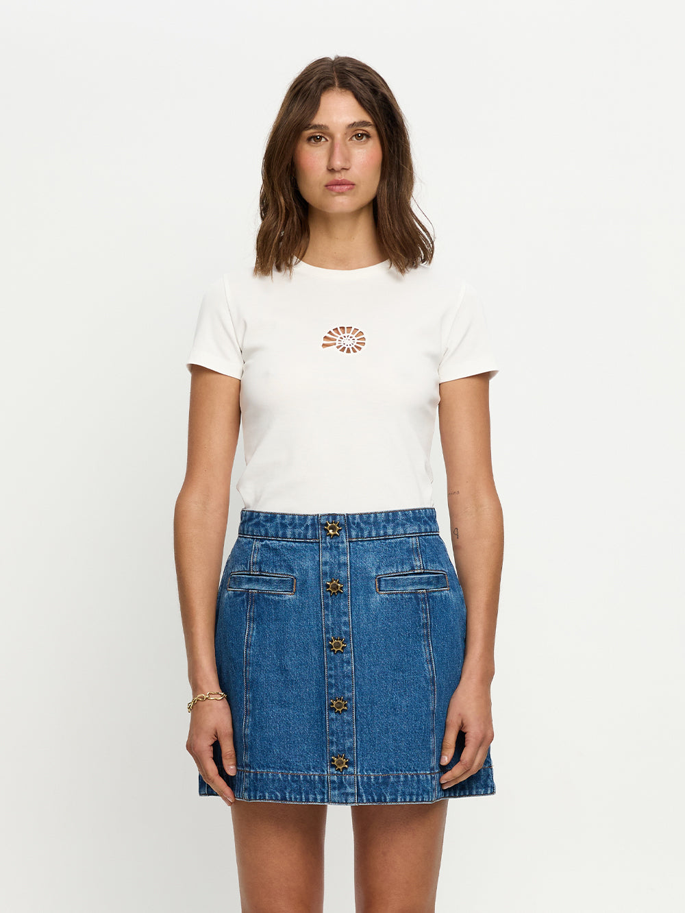 Sephina Tee | Embroidery Design Tee | KIVARI