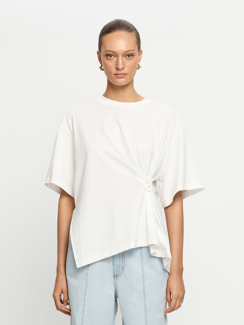Vera Asymmetrical Tee | KIVARI
